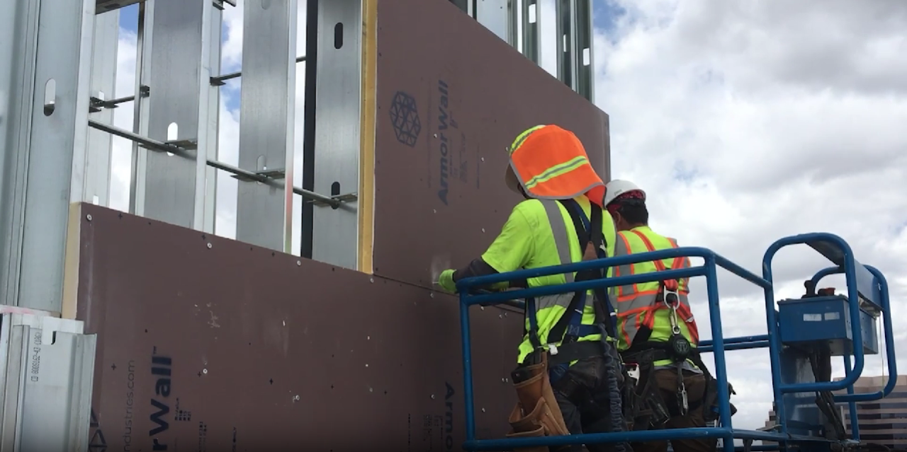 DuPont™ ArmorWall System – Structural Insulated Sheathing (SIS)